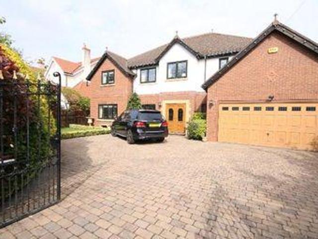 5 Bedrooms Detached house for sale in Argarmeols Road, Freshfield, Liverpool L37