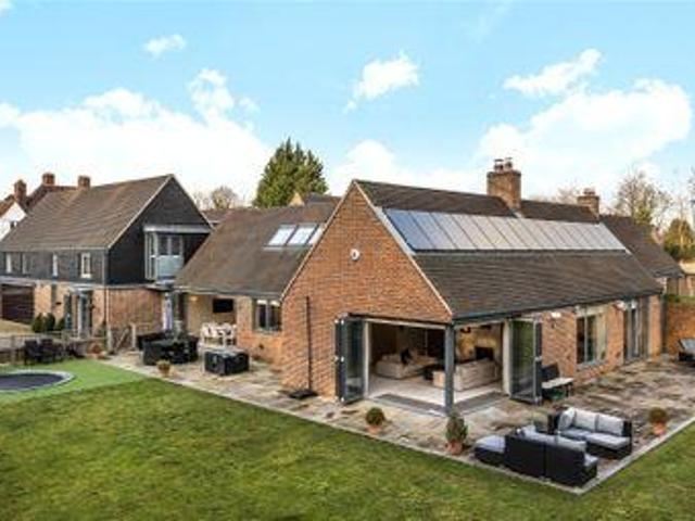 5 Bedrooms Detached house for sale in Buckston Browne Gardens, Downe, Orpington BR6