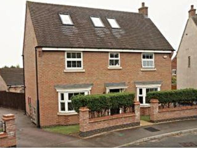 5 Bedrooms Detached house for sale in Butler Drive, Lidlington, Bedford MK43