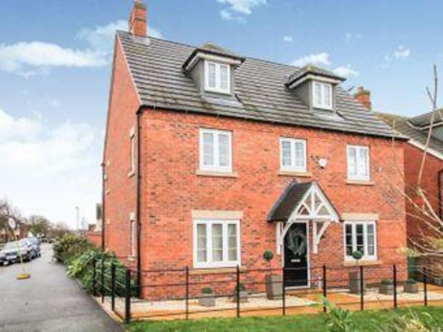 5 Bedrooms Detached house for sale in Barnards Way, Kibworth Harcourt LE8