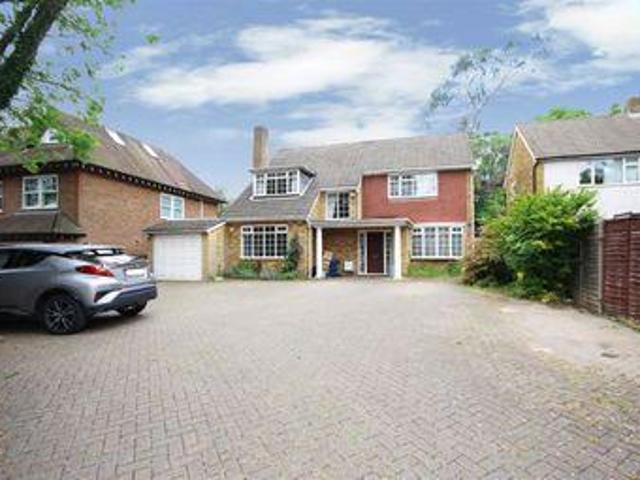 5 Bedrooms Detached house for sale in Barnet Road, Arkley, Hertfordshire EN5