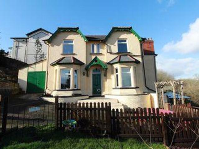 5 Bedrooms Detached house for sale in Barrack Hill, Newport NP20