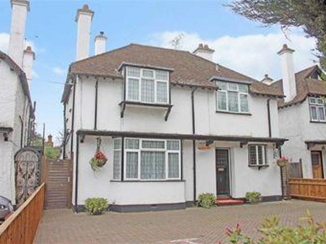 5 Bedrooms Detached house for sale in Bath Road, Maidenhead, Berkshire SL6
