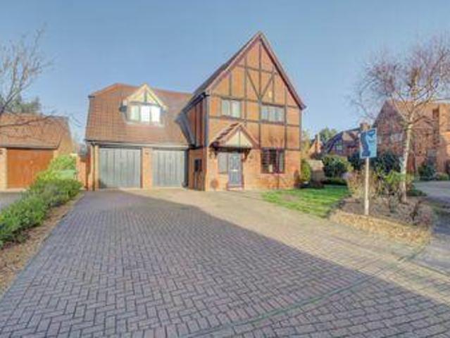 5 Bedrooms Detached house for sale in Berrystead, Caldecotte, Milton Keynes MK7