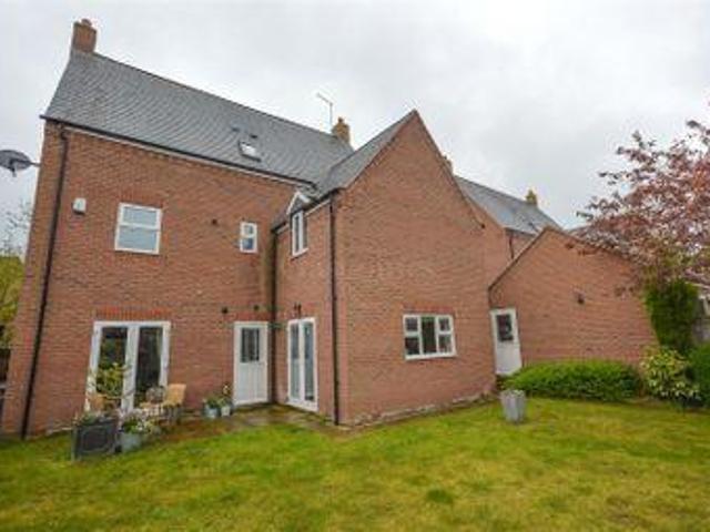 5 Bedrooms Detached house for sale in Brook Walk, Southwell NG25