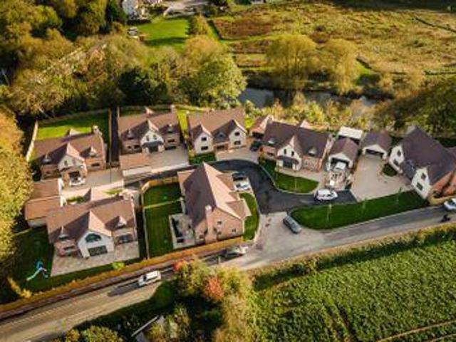 5 Bedrooms Detached house for sale in Cantlop House, Plot 4, Riverside Court, Montford Bridge, Shrewsbury SY4