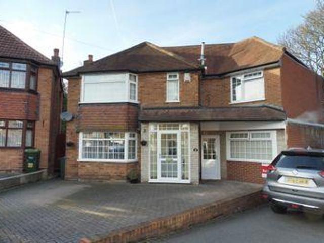 5 Bedrooms Detached house for sale in Charlemont Avenue, West Bromwich B71