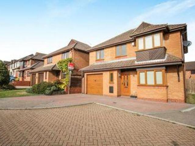 5 Bedrooms Detached house for sale in Charndon Close, Luton, Bedfordshire LU3