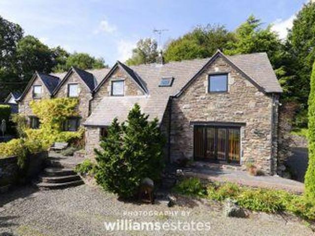 5 Bedrooms Detached house for sale in Clawddnewydd, Ruthin LL15