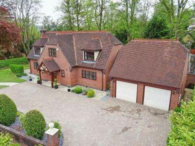 5 Bedrooms Detached house for sale in Clay Lake, Endon, Staffordshire ST9
