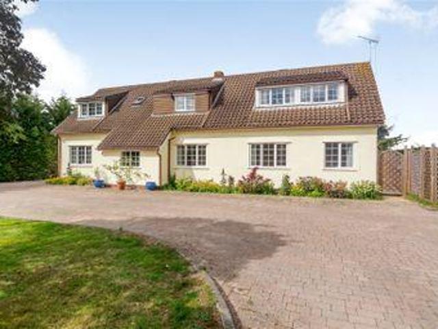 5 Bedrooms Detached house for sale in Cocks Lane, Maidens Green, Warfield, Berkshire RG42