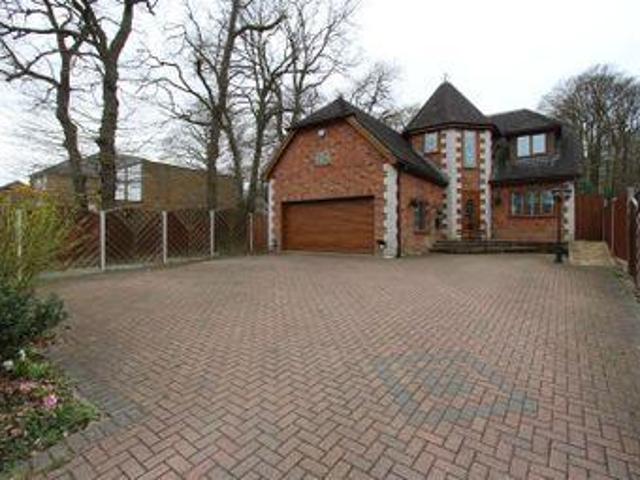 5 Bedrooms Detached house for sale in Dargets Road, Walderslade, Chatham ME5