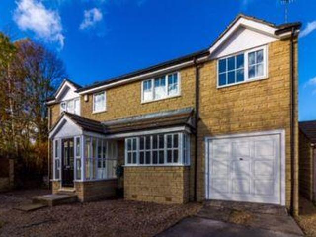 5 Bedrooms Detached house for sale in Edge Close, Sheffield S6