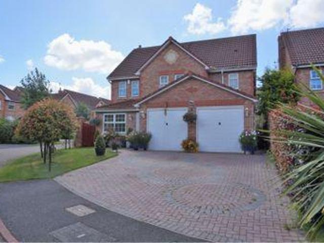 5 Bedrooms Detached house for sale in Edenbridge Gardens, Warrington WA4