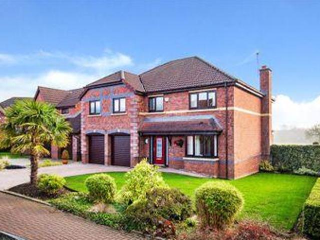 5 Bedrooms Detached house for sale in Falconwood Chase, Boothstown, Worsley M28