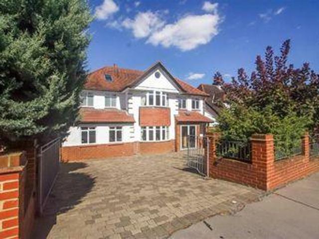 5 Bedrooms Detached house for sale in Fitzjames Avenue, Whitgift Foundation, Croydon, Surrey CR0
