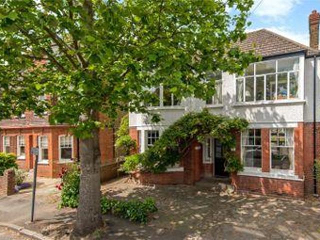 5 Bedrooms Detached house for sale in Geneva Road, Kingston Upon Thames KT1