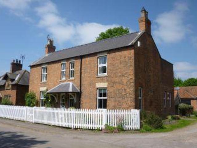 5 Bedrooms Detached house for sale in Grange Farm Cottage, Wiseton, Doncaster DN10
