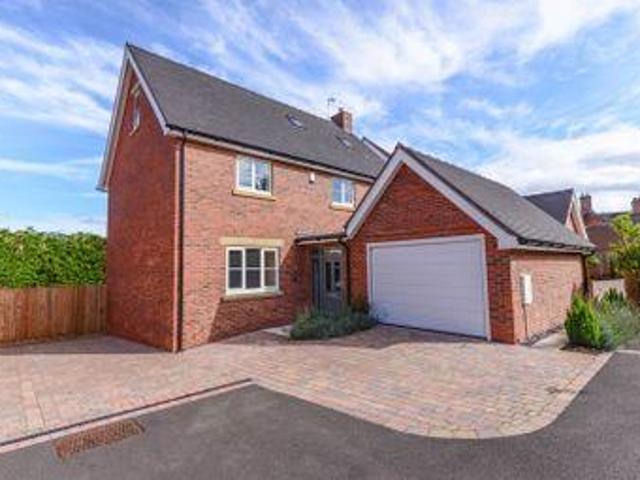 5 Bedrooms Detached house for sale in Green Farm Meadows, Seighford, Stafford ST18