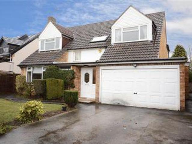 5 Bedrooms Detached house for sale in High Ash Drive, Leeds, West Yorkshire LS17
