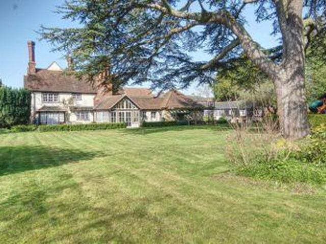5 Bedrooms Detached house for sale in High Street, Ongar CM5