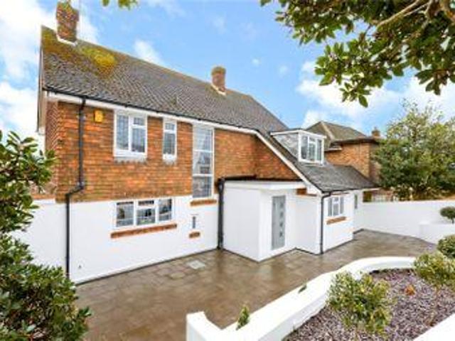 5 Bedrooms Detached house for sale in Hill Brow, Hove, East Sussex BN3