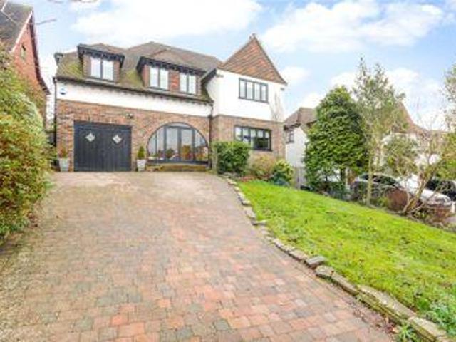 5 Bedrooms Detached house for sale in Hill Drive, Hove, East Sussex BN3