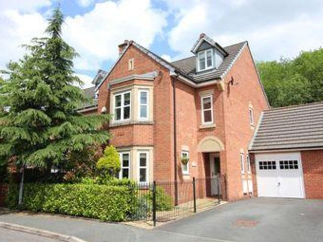 5 Bedrooms Detached house for sale in Kingsbury Close, Bury BL8