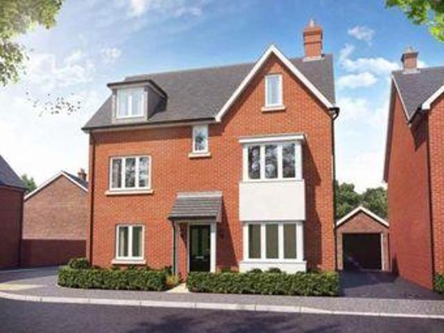 5 Bedrooms Detached house for sale in Kingsfield Park Bramley Road, Aylesbury HP18