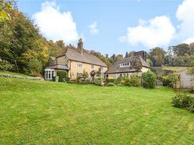 5 Bedrooms Detached house for sale in Leckhampton Hill, Cheltenham, Gloucestershire GL53
