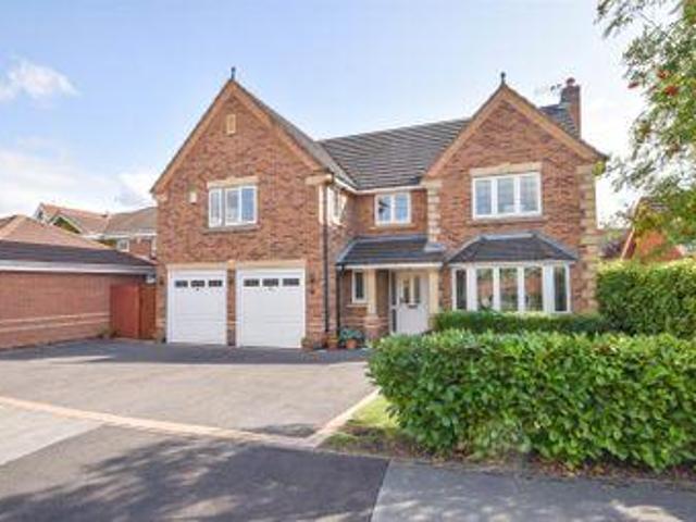 5 Bedrooms Detached house for sale in Longlands Drive, West Bridgford, Nottingham NG2