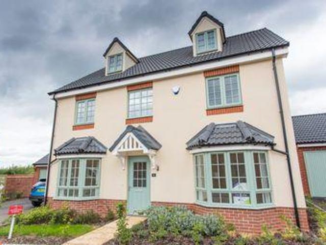5 Bedrooms Detached house for sale in Lower End Road, Milton Keynes MK17