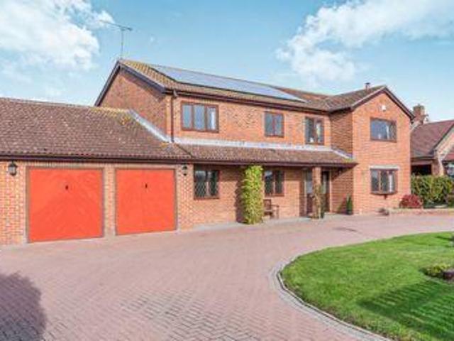 5 Bedrooms Detached house for sale in Pinfold Lane, Moss, Doncaster DN6