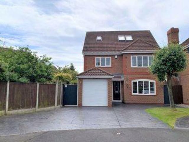 5 Bedrooms Detached house for sale in Redshank Grove, Leigh WN7
