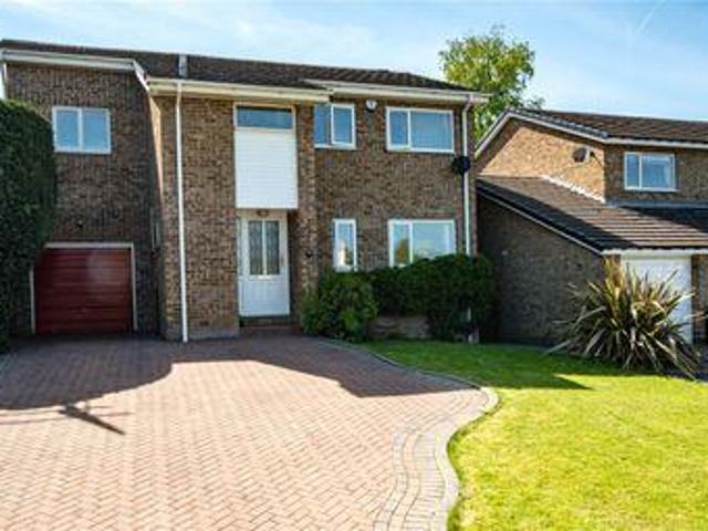 5 Bedrooms Detached house for sale in Rosamond Avenue, Sheffield, South Yorkshire S17