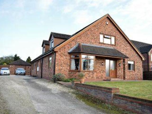 5 Bedrooms Detached house for sale in St. Barnabas Road, Barnetby DN38