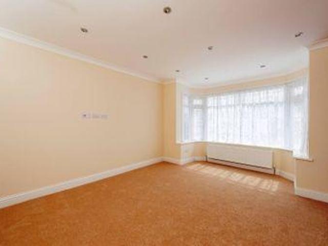 5 Bedrooms Detached house for sale in Sudbury Court Drive, Harrow HA1