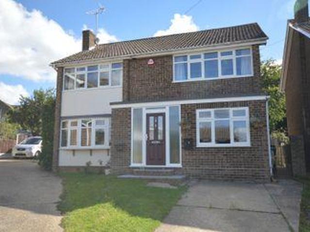 5 Bedrooms Detached house for sale in Sycamore Grove, Braintree CM7