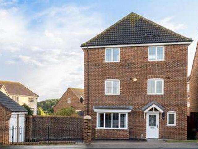 5 Bedrooms Detached house for sale in Sharp House Road, Hunslet, Leeds LS10