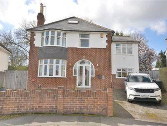 5 Bedrooms Detached house for sale in Southlands Drive, Leeds, West Yorkshire LS17