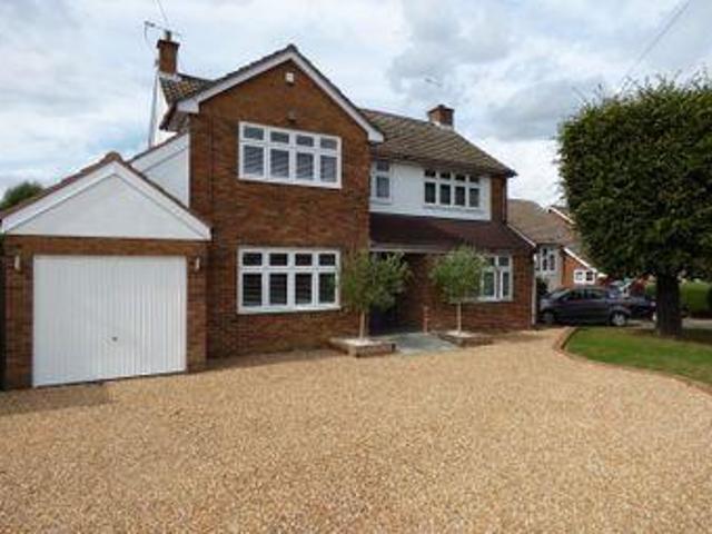 5 Bedrooms Detached house for sale in Spring Grove, Fetcham, Leatherhead KT22