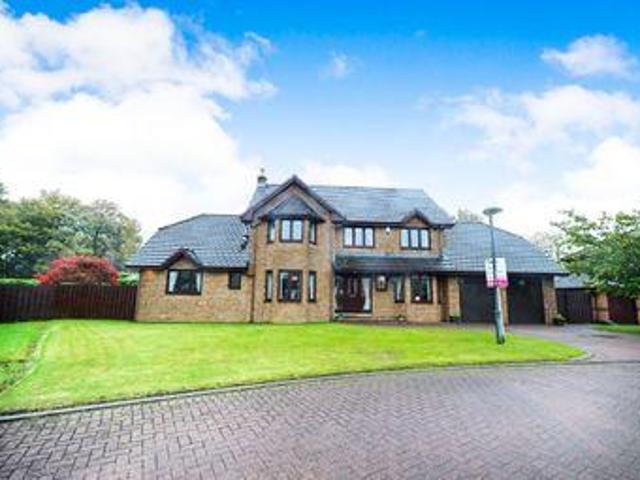 5 Bedrooms Detached house for sale in Tukalo Drive, Strathaven ML10