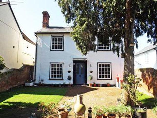 5 Bedrooms Detached house for sale in The Downs, Dunmow CM6