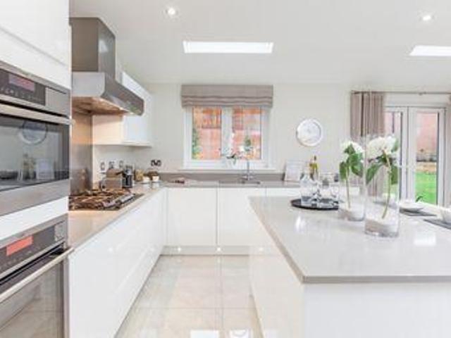 5 Bedrooms Detached house for sale in The Flinton, St Lythans Rd, Cardiff CF5