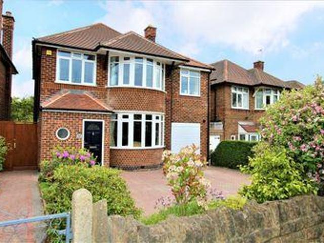 5 Bedrooms Detached house for sale in Thoresby Road, Bramcote, Nottingham NG9