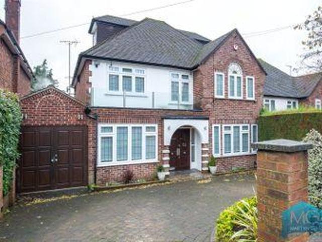 5 Bedrooms Detached house for sale in Tretawn Gardens, Mill Hill, London NW7