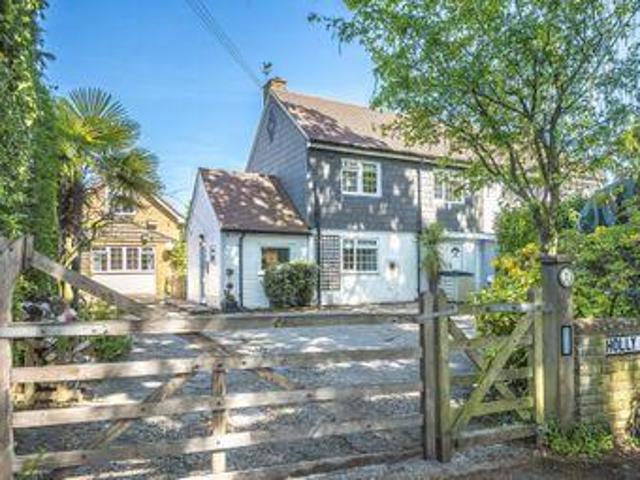 5 Bedrooms Detached house for sale in West End, Surrey GU24