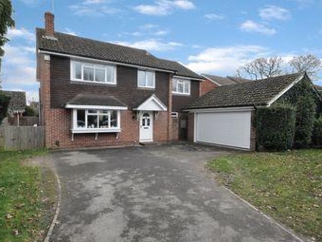 5 Bedrooms Detached house for sale in Western Avenue, Woodley, Reading RG5