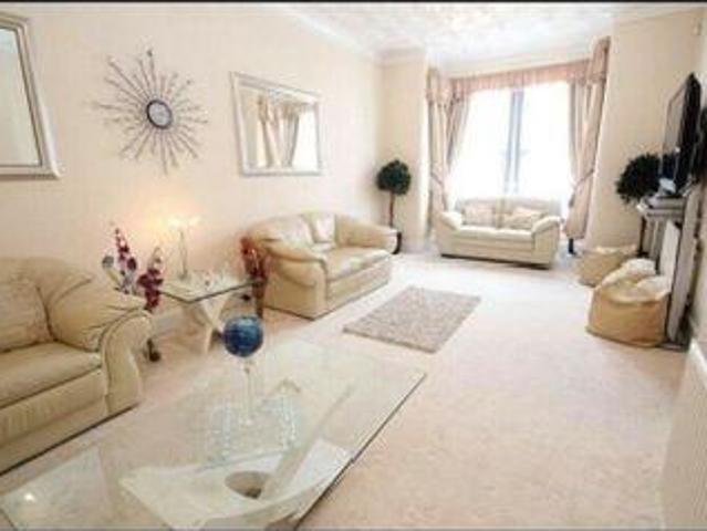 5 Bedrooms End terrace house for rent in De Vere Gardens, Ilford IG1