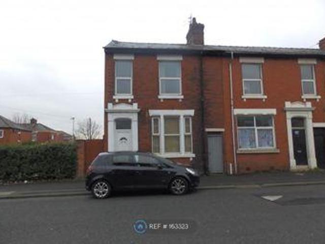 5 Bedrooms End terrace house for rent in Eldon Street, Preston PR1